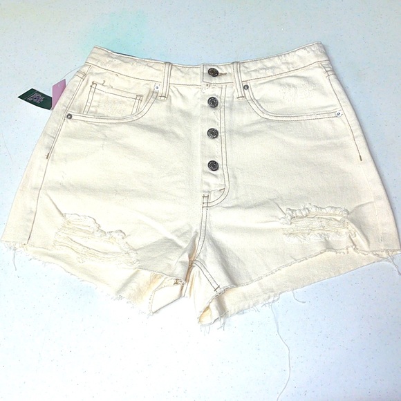 wild fable | Shorts | Nwt Wild Fable Distressed Highest Rise Cut Off ...
